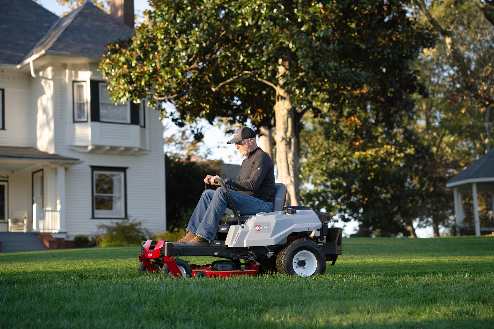 EXMARK Quest E 42" RESIDENTIAL ZERO TURN, MOWER W/ Kohler 7000 22HP (Q ...
